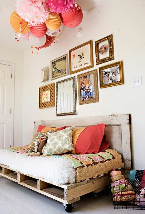 Cama de pallet: 60 ideias criativas, fotos e passo a passo