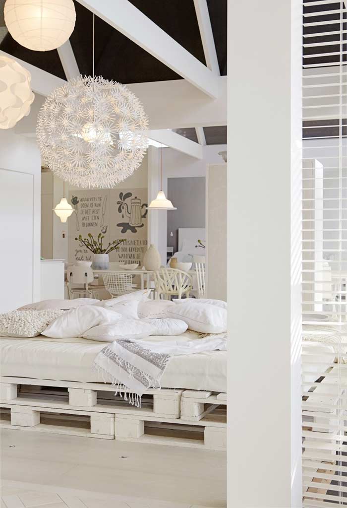 Cama de pallet: 60 ideias criativas, fotos e passo a passo