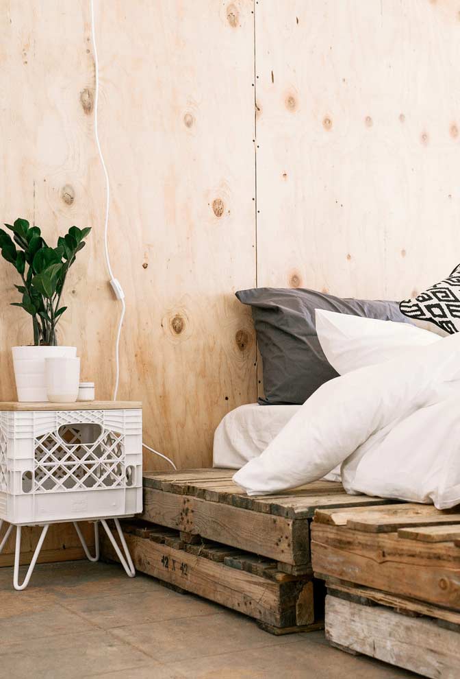 Cama de pallet: 60 ideias criativas, fotos e passo a passo