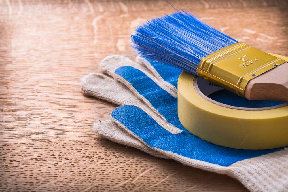 Como pintar madeira: conheça o passo a passo, dicas e materiais